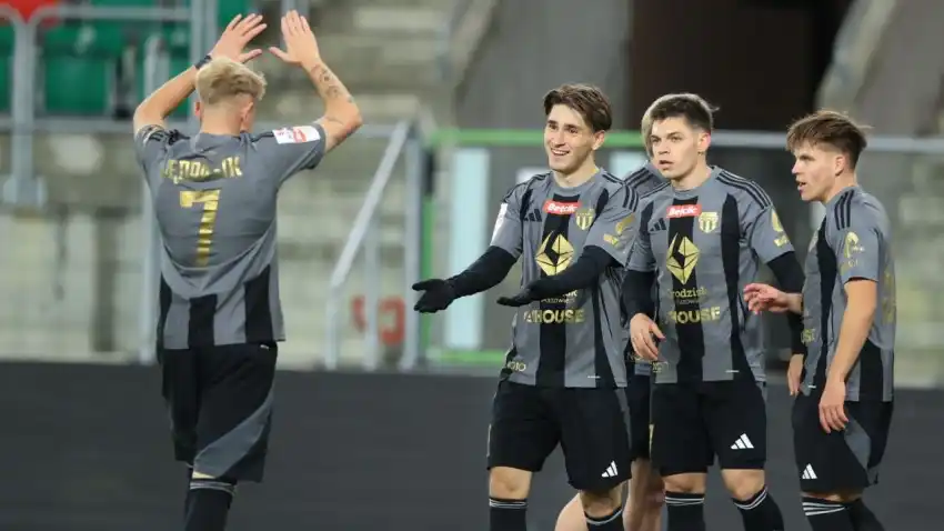 KS Wieczysta Krakow 0-0 Pogon Grodzisk Mazowiecki Highlight | Poland Liga 1
