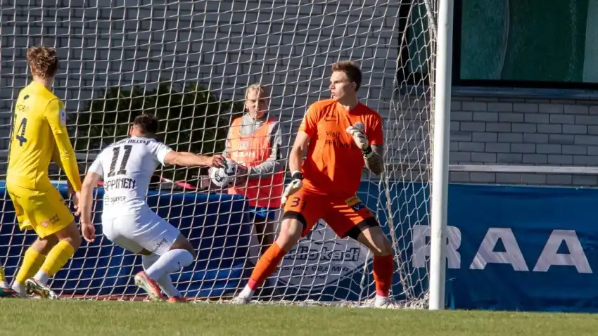 FC Kuressaare - FC Flora Tallinn Highlight | Estonia Champions League