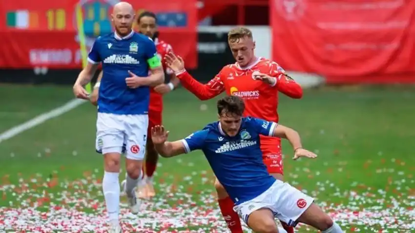 Linfield FC - Shelbourne Highlight | UEFA Europa Conference League